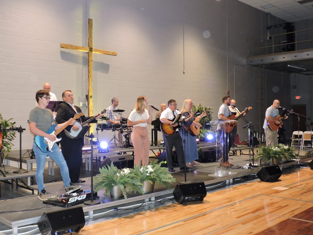 Friends Church Celebrates 140 Years | News, Sports, Jobs - The ...